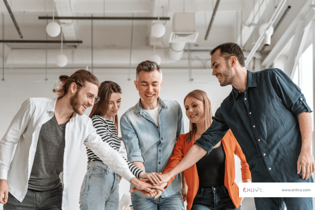How to Improve Employee Collaboration in Your Company - Enlivy